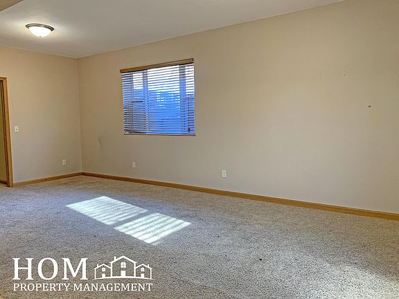 2028 N 4th St #B, Mankato, MN 56001 | Zillow