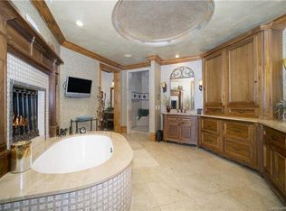 10300 Wildlife Rd, Charlotte, NC 28278 | Zillow