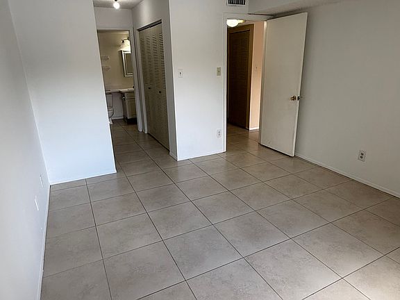 10521 SW 158th Ct APT 203, Miami, FL 33196 | Zillow