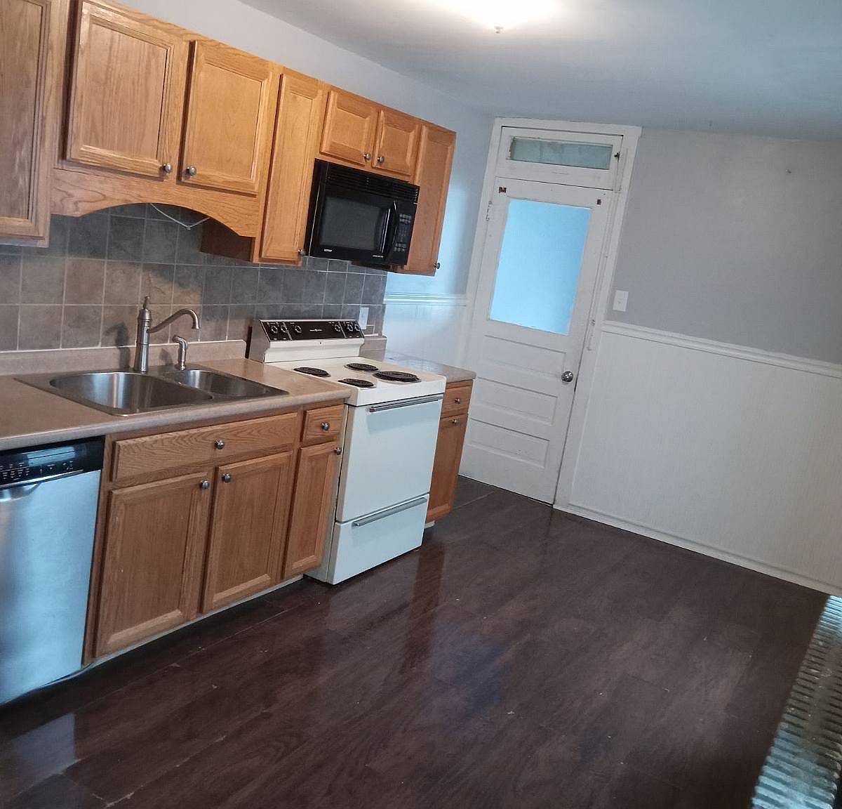 1630 Walnut St, Ashland, PA 17921 | Zillow