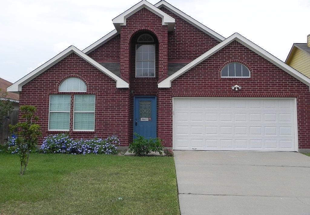 34610 Lake Side Dr, Brookshire, TX 77423 | Zillow