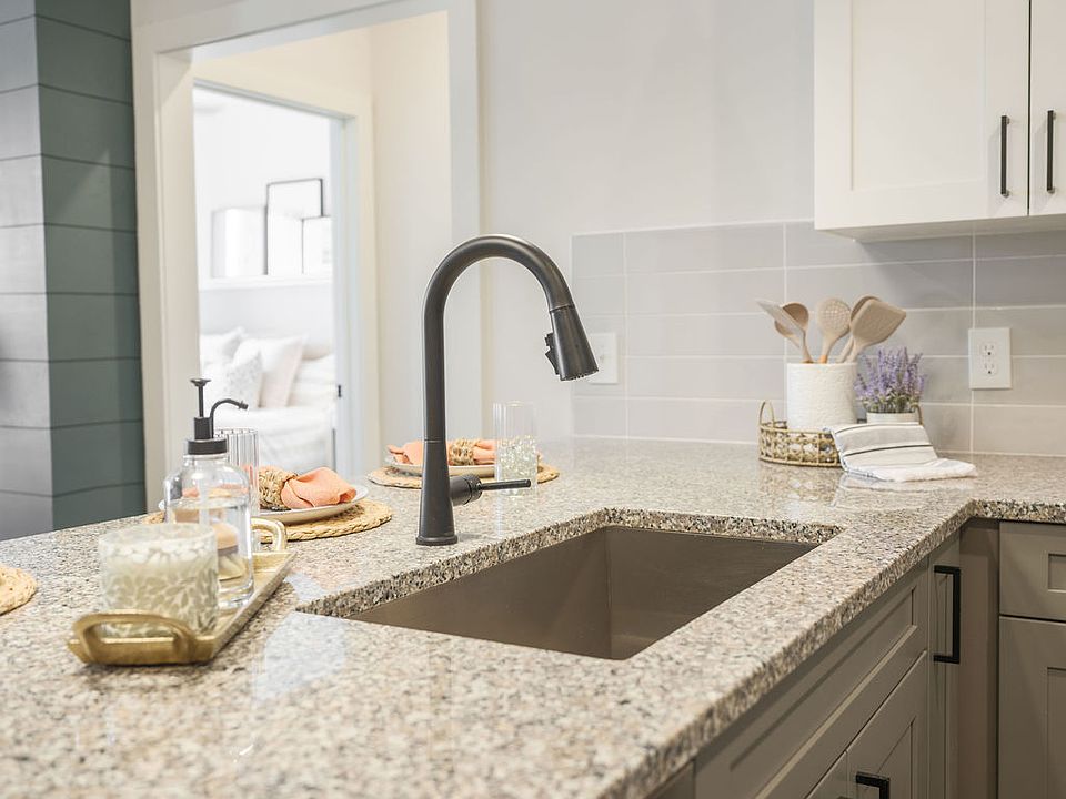 Miro Luxury Apartments - 500 Fox Farm St Pooler GA (12 units available ...