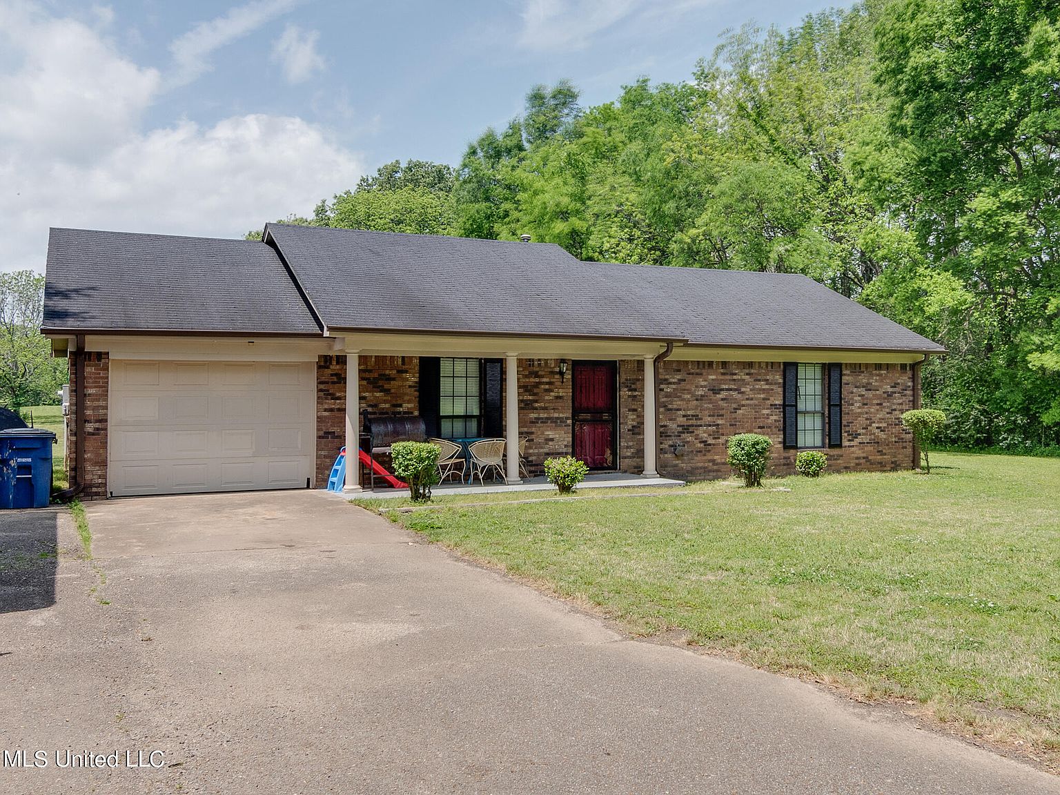 6741 Hacks Cross Rd, Olive Branch, MS 38654 | Zillow