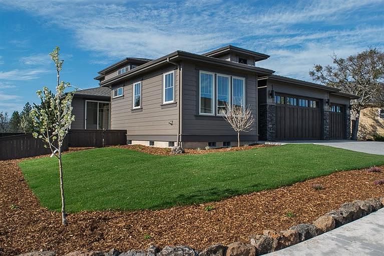 41 Pebble Creek Dr, Eagle Pt, OR 97524 | Zillow