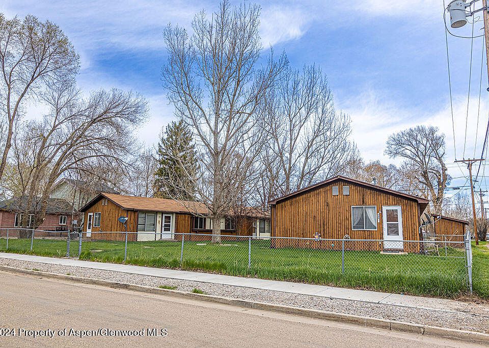 523/533 Rose St, Craig, CO 81625 | Zillow