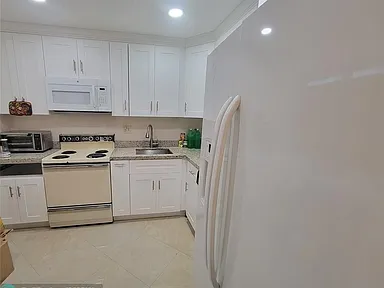 Water Bridge Condominiums - 5945 Del Lago Cir Fort Lauderdale FL | Zillow