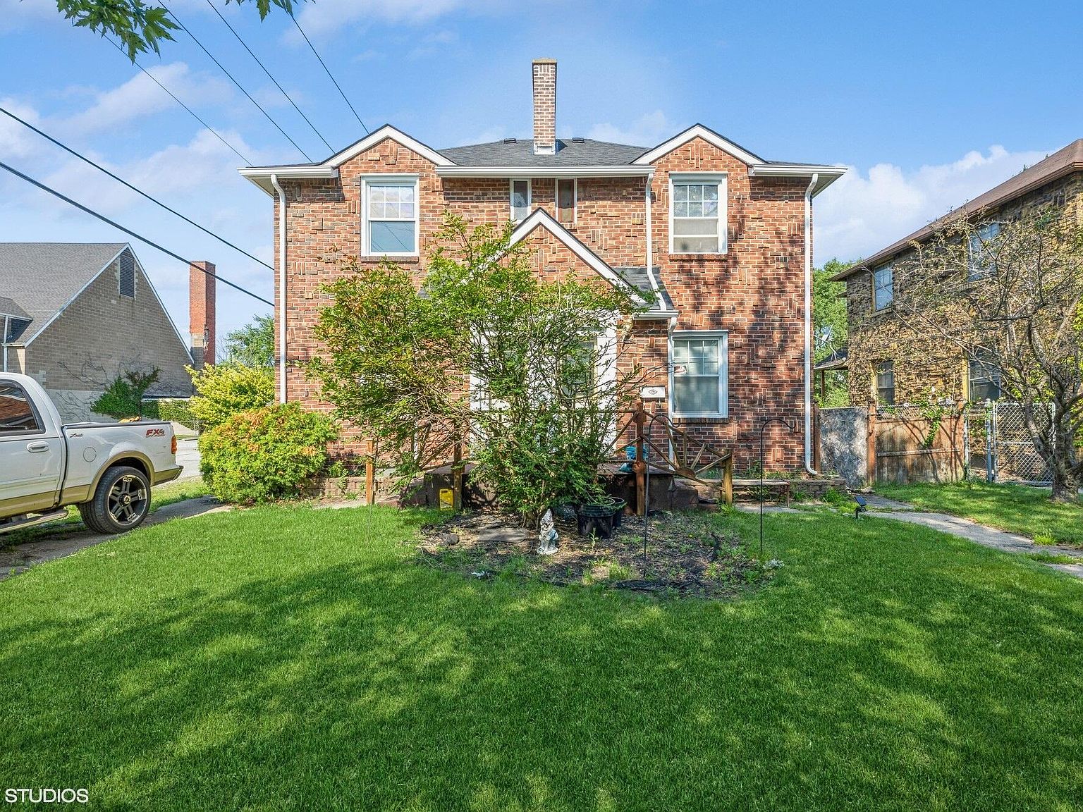 458 Ellsworth St, Gary, IN 46404 | Zillow