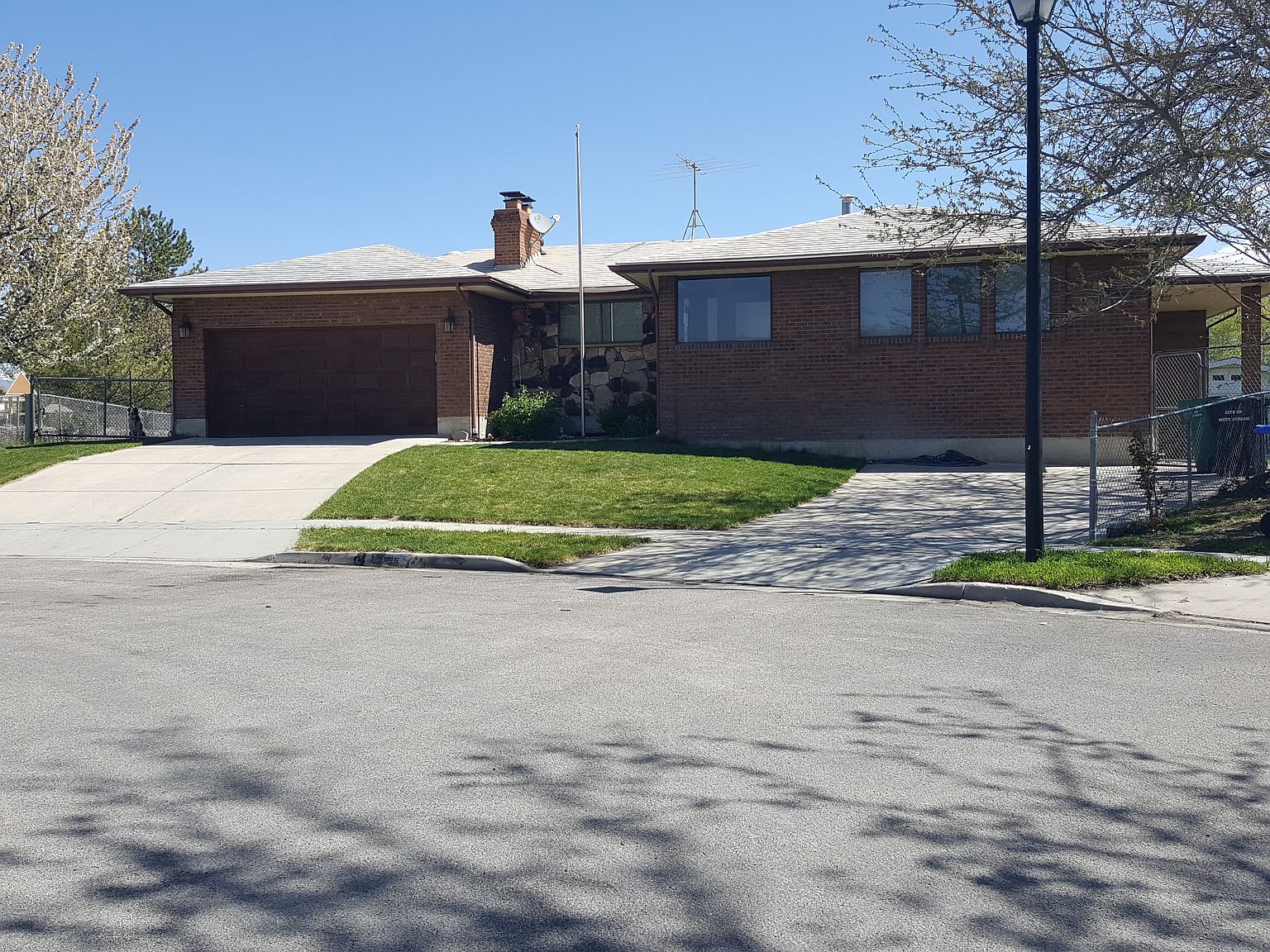 6955 S Brae Lin Way, West Jordan, UT 84084 | Zillow