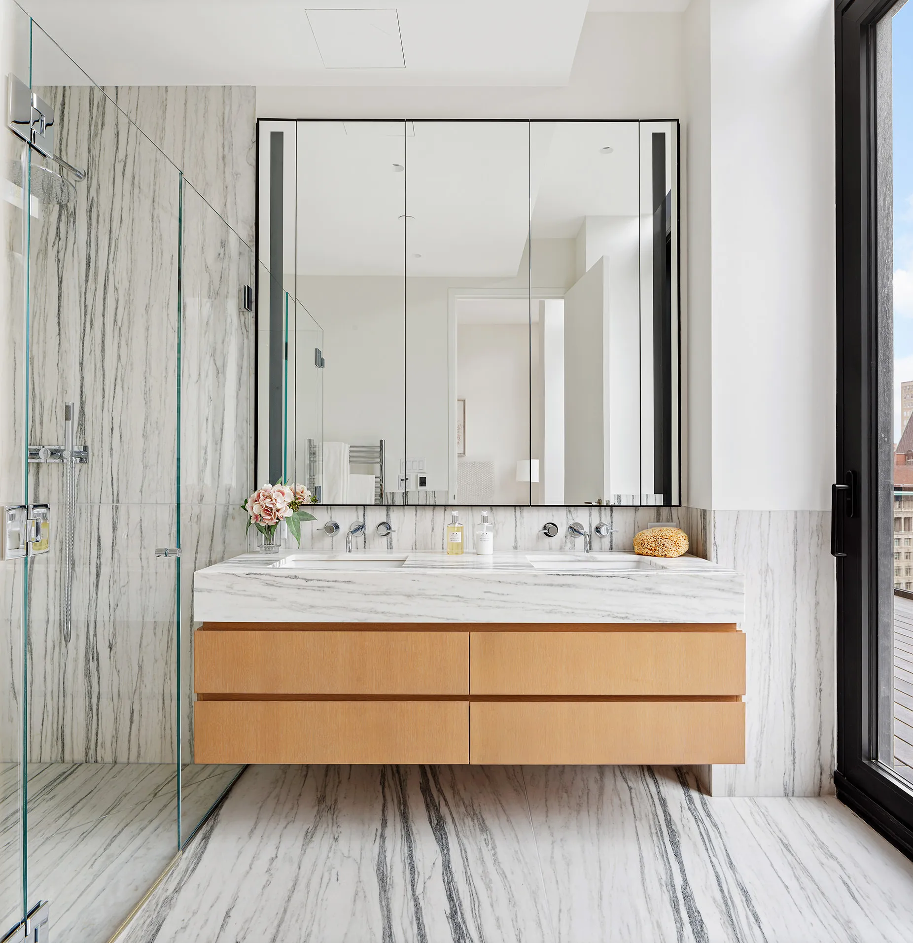 33 Park Row #17B in Fulton/Seaport, Manhattan | StreetEasy