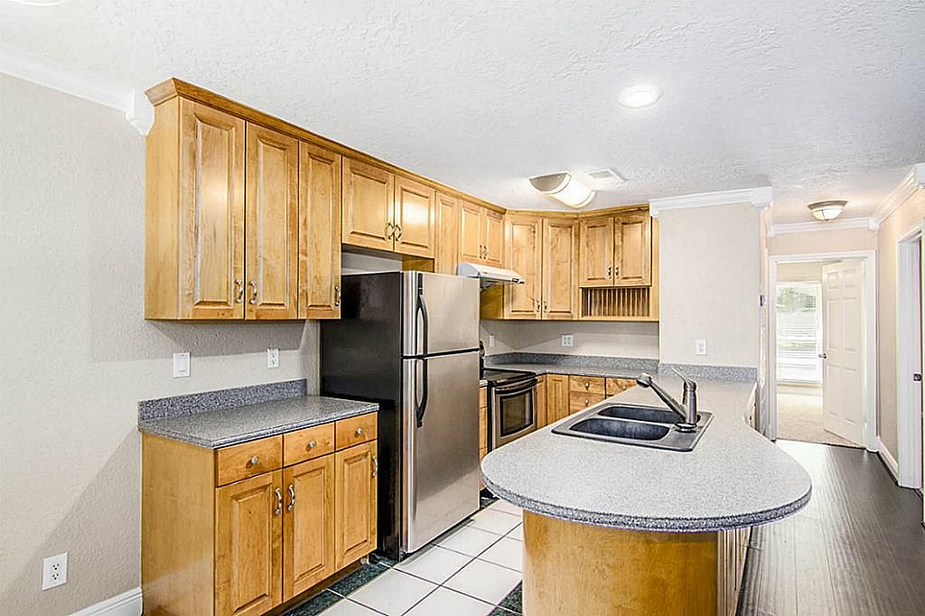 11104 Timber Crest Dr, Houston, TX 77065 | Zillow