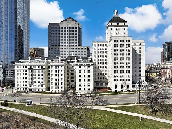 777 North Prospect Avenue UNIT NP 8-807, Milwaukee, WI 53202 | MLS ...