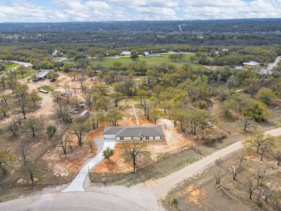 396 Wild Hill Oak Dr, Springtown, TX 76082 | Zillow
