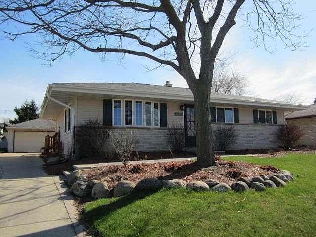 1409 W Wanda Ave, Milwaukee, WI 53221 | Zillow