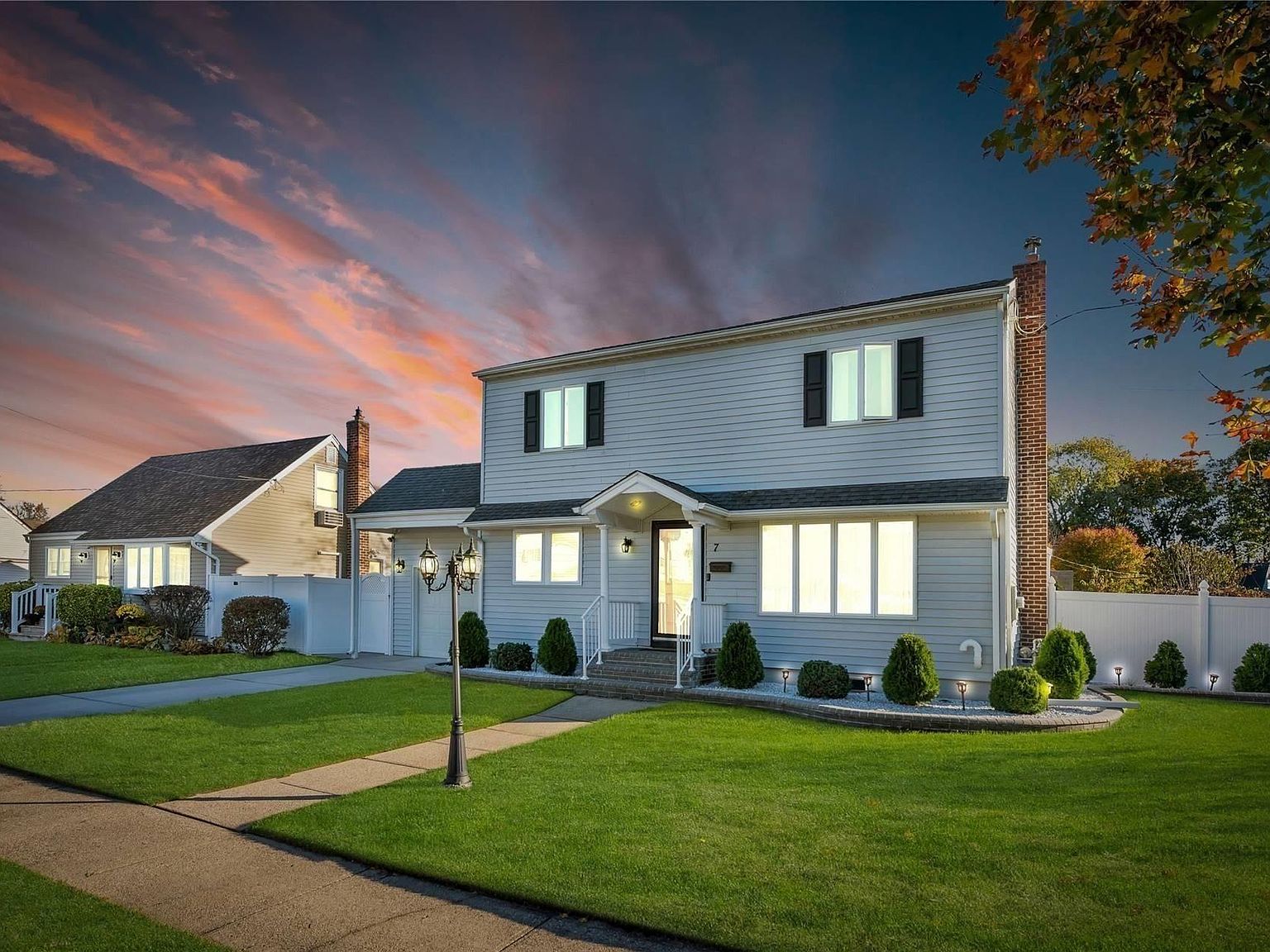 7 Hicks Circle, Hicksville, NY 11801 | Zillow