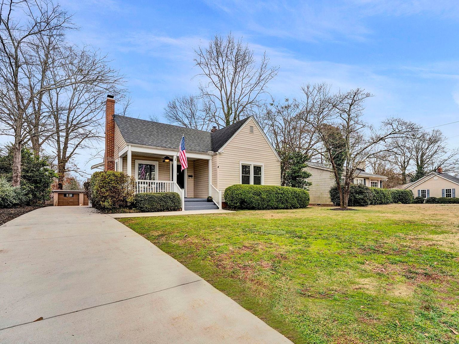 504 Summit Dr, Greenville, SC 29609 | Zillow