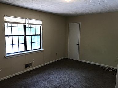 5144 Highpoint Rd APT 4, Union City, GA 30291 | Zillow