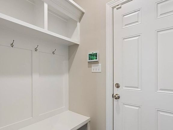 2968 Piper Cv, Nesbit, MS 38651 | Zillow