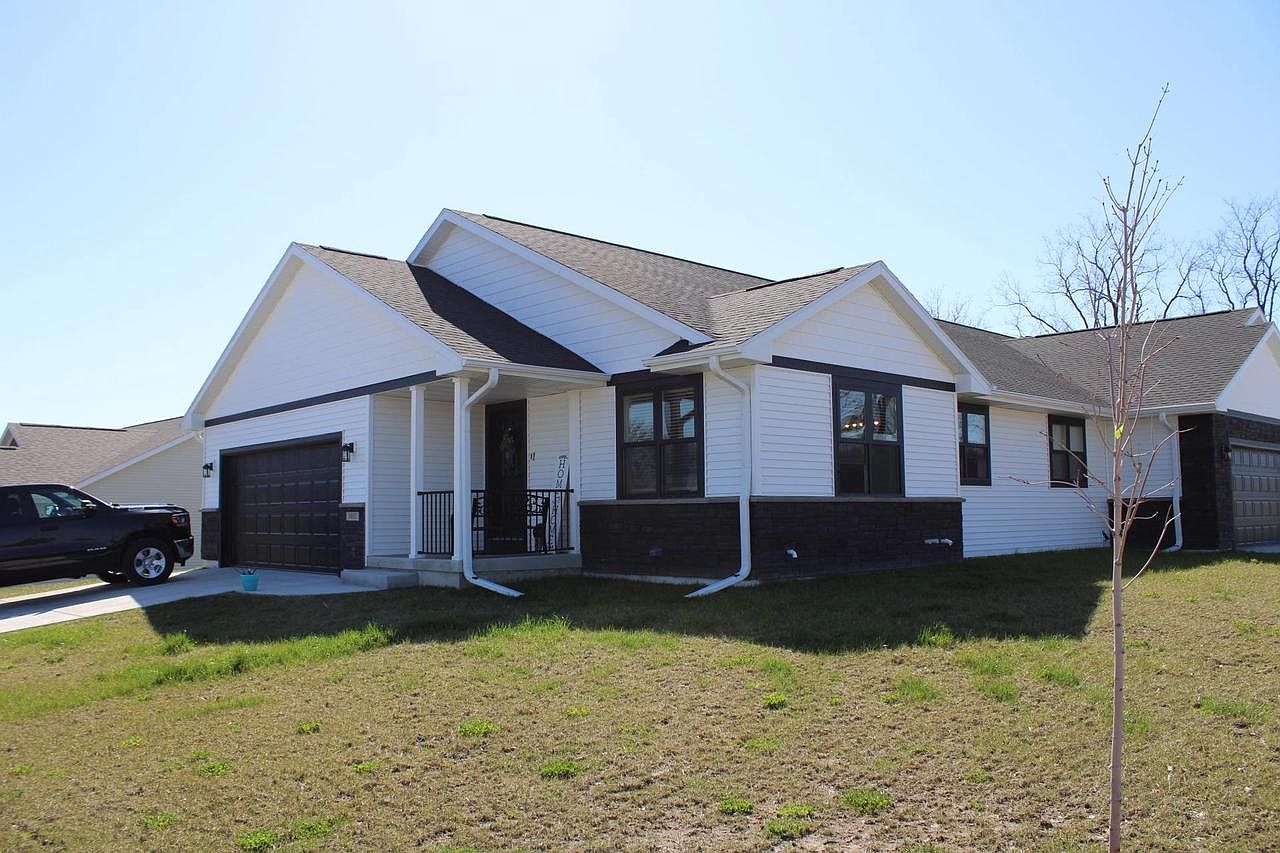 3057 Velkommen Way, Stoughton, WI 53589 | Zillow