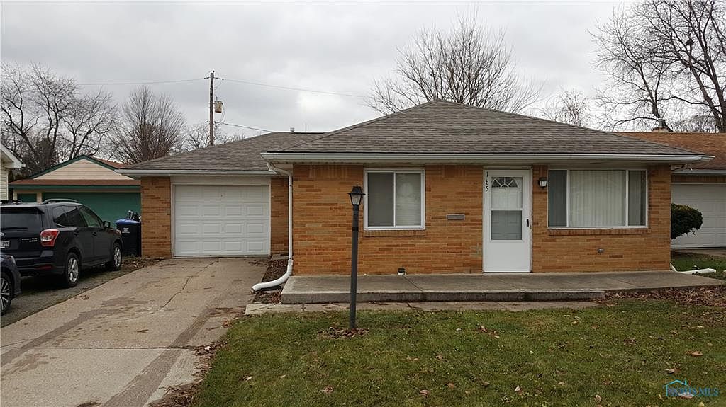 165 S Berlin Ave, Oregon, OH 43616 | Zillow
