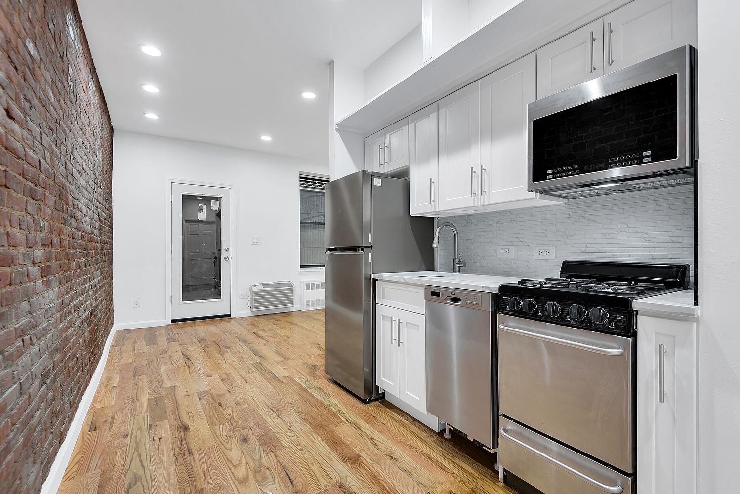 309 E 76th St APT 1RW, New York, NY 10021 | Zillow