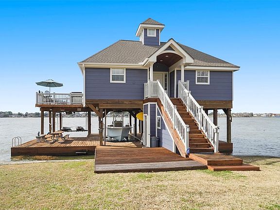 9230 Lake Conroe Dr, Conroe, TX 77304 | MLS #31011193 | Zillow