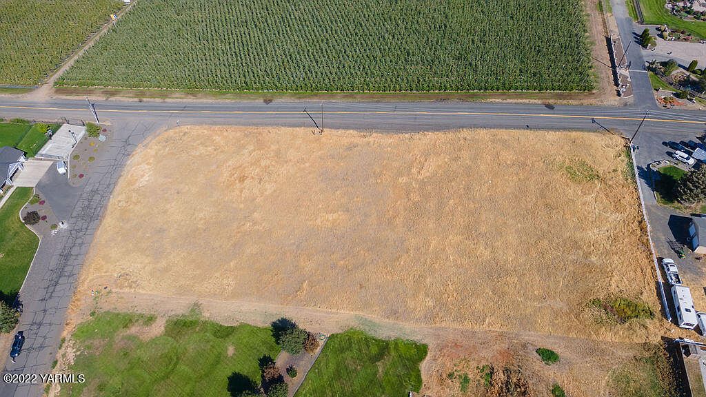 11200 Flintstone Rd, Yakima, WA 98908 | MLS #22-2288 | Zillow