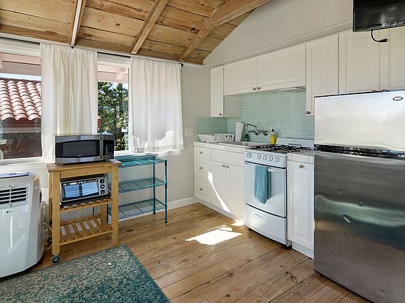 34556 Calle Naranja UNIT A, Capistrano Beach, CA 92624 | Zillow