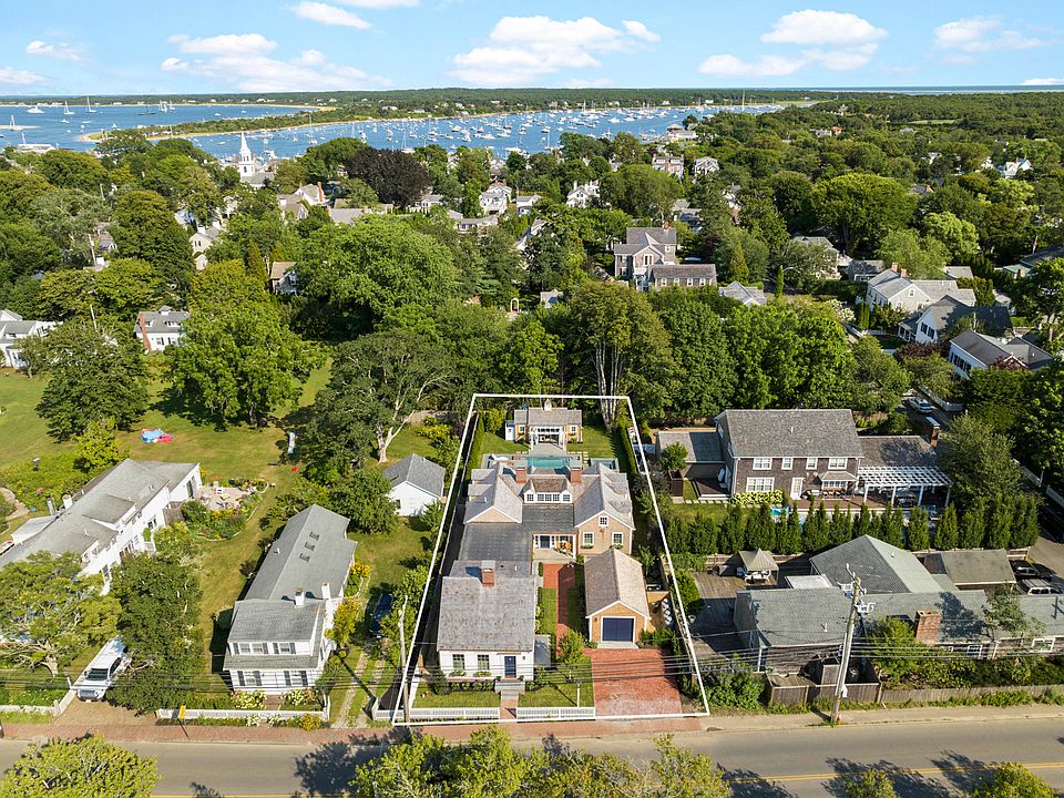 43 Peases Point Way S, Edgartown, MA 02539 | MLS #32300291 | Zillow