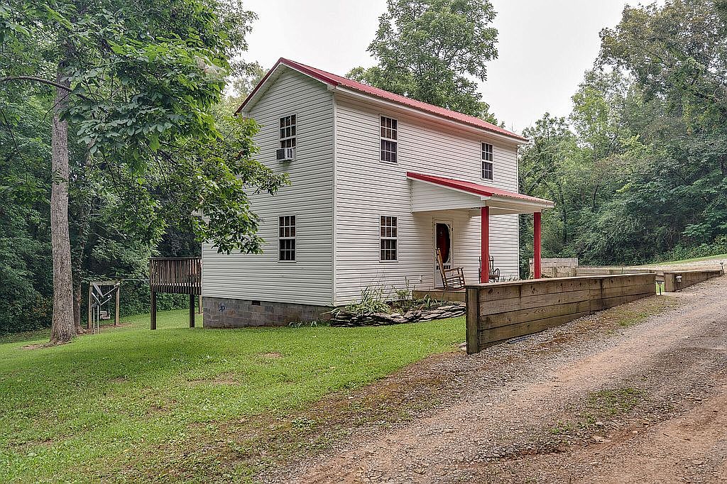 256 Kelso Smithland Rd, Kelso, TN 37348 | Zillow