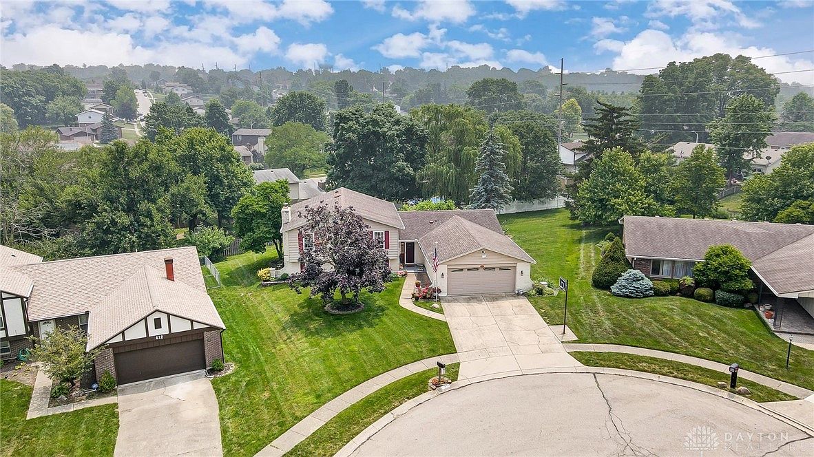 616 Yeoman Ct, Dayton, OH 45449 | Zillow
