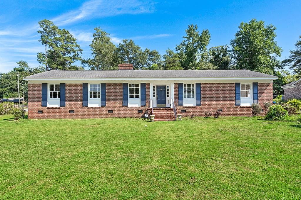 211 Perryclear St, Orangeburg, SC 29115 | MLS #45405 | Zillow