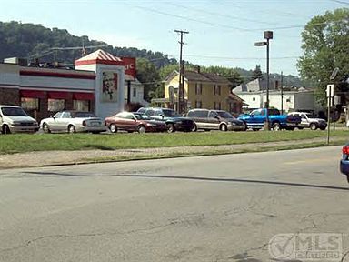 110 Zane St, Wheeling, WV 26003 | Zillow