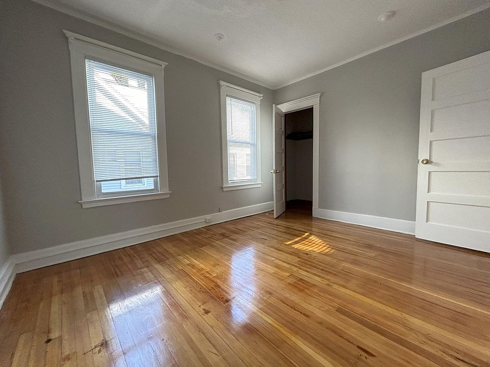 83 Judson Ave New Haven CT | Zillow