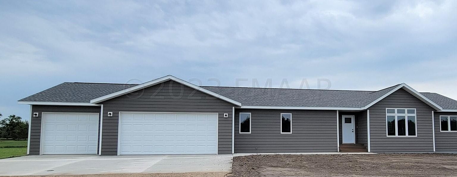 512 Sebens Dr, Milnor, ND 58060 | MLS #23-2691 | Zillow