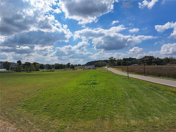 13739 State Route 226, Lakeville, OH 44638 | Zillow