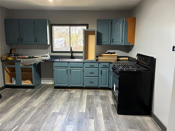 240 Flowers Ave, Pittsburgh, PA 15207 | MLS #1695635 | Zillow