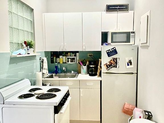 20 E Goethe St APT 305, Chicago, IL 60610 | Zillow