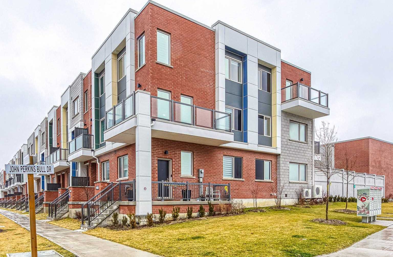 25 William Duncan Rd, Toronto, ON M3K 0C3 | Zillow