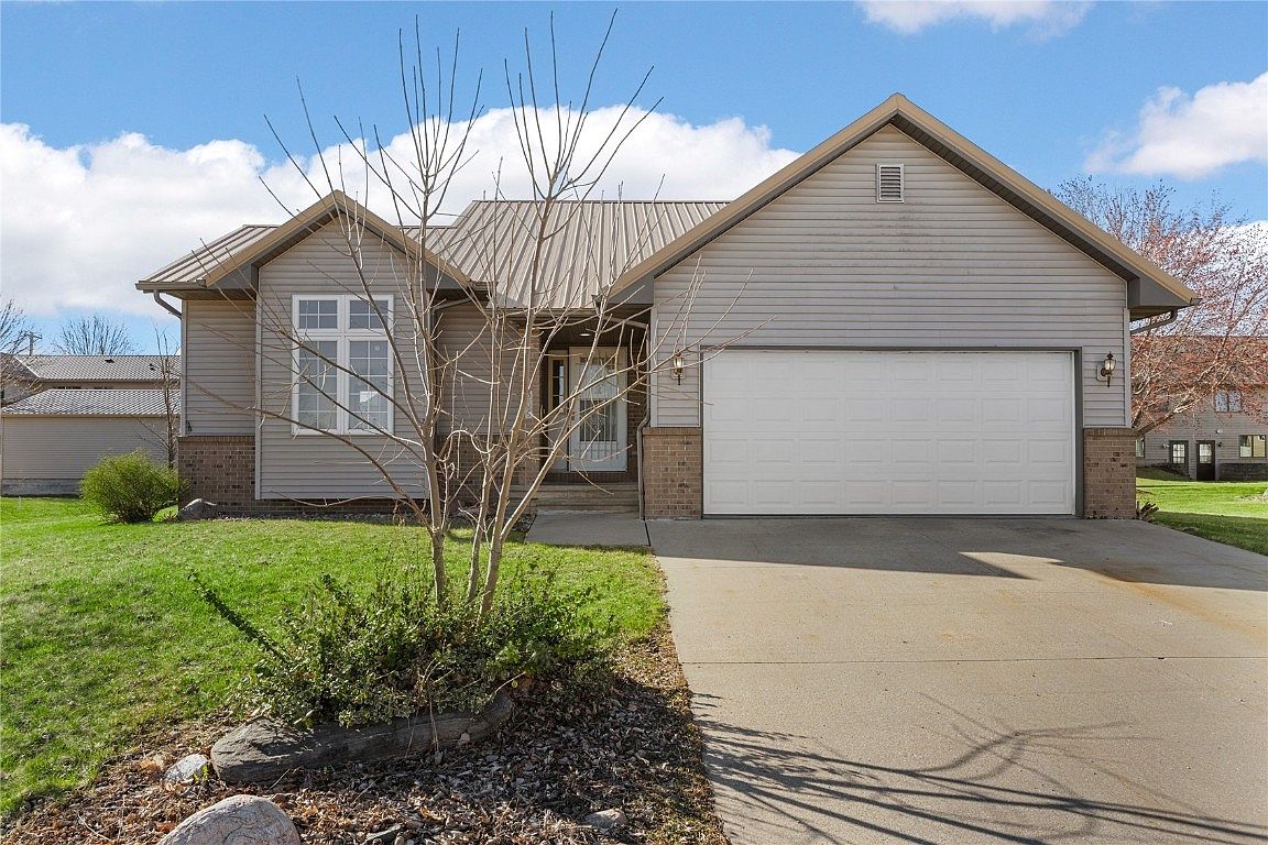 609 Mill Ave, Springville, IA 52336 | Zillow