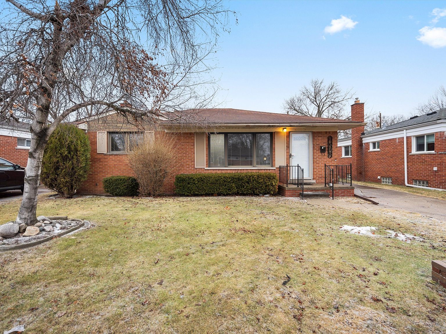 1563 Beaupre Ave, Madison Heights, MI 48071 | Zillow