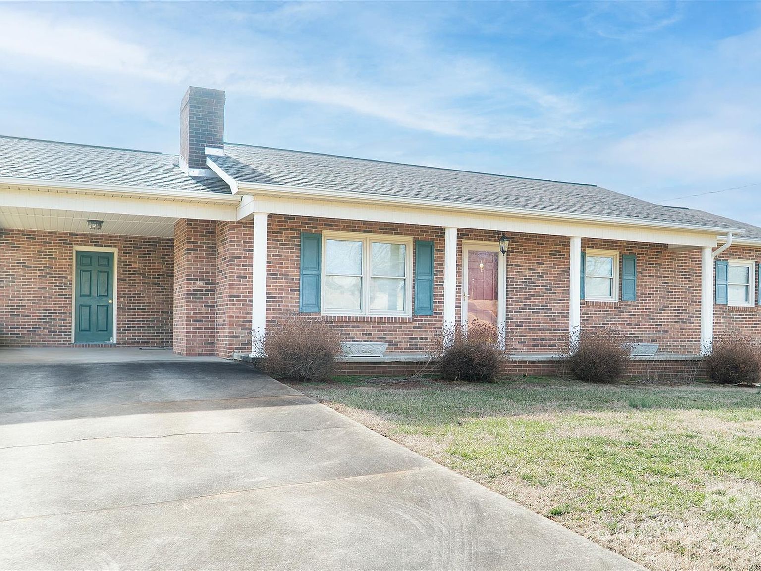 1591 Baton School Rd SW, Granite Falls, NC 28630 | Zillow