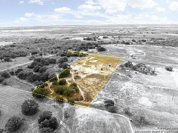 933 County Road 332, Sutherland Springs, TX 78161 | MLS #1739007 | Zillow