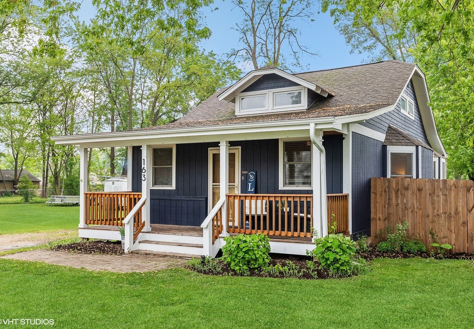163 Lakewood Ave, Crystal Lake, IL 60014 | MLS #11955650 | Zillow