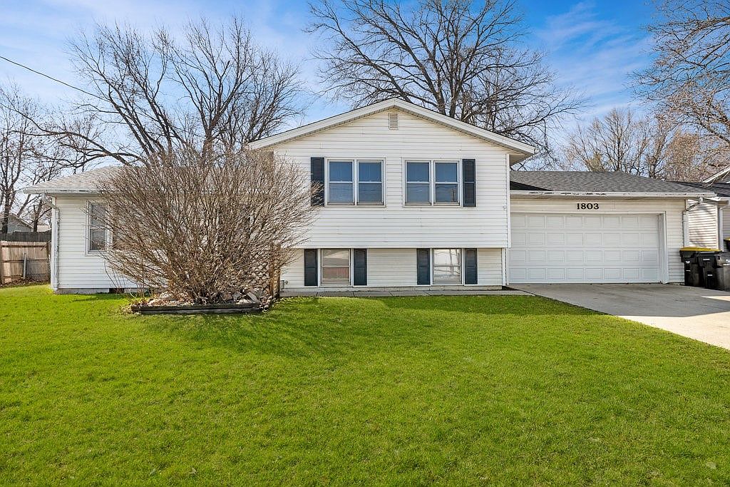 1803 Greene St, Adel, IA 50003 | Zillow