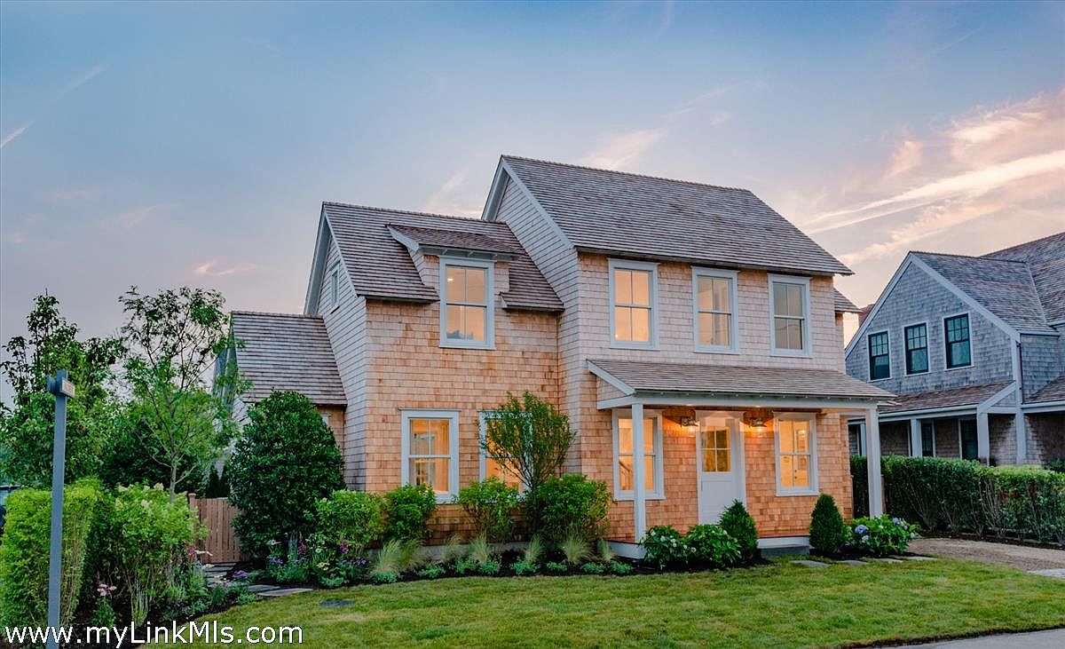 14 Delaney Rd, Nantucket, MA 02554 | Zillow