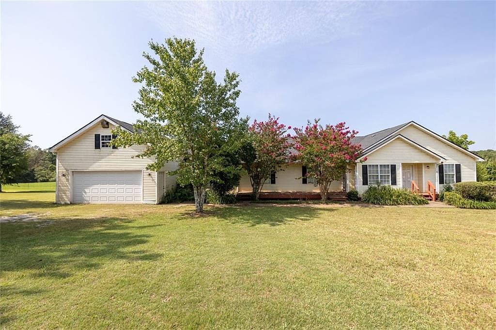 20 Apple Rd, Locust Grove, GA 30248 | Zillow