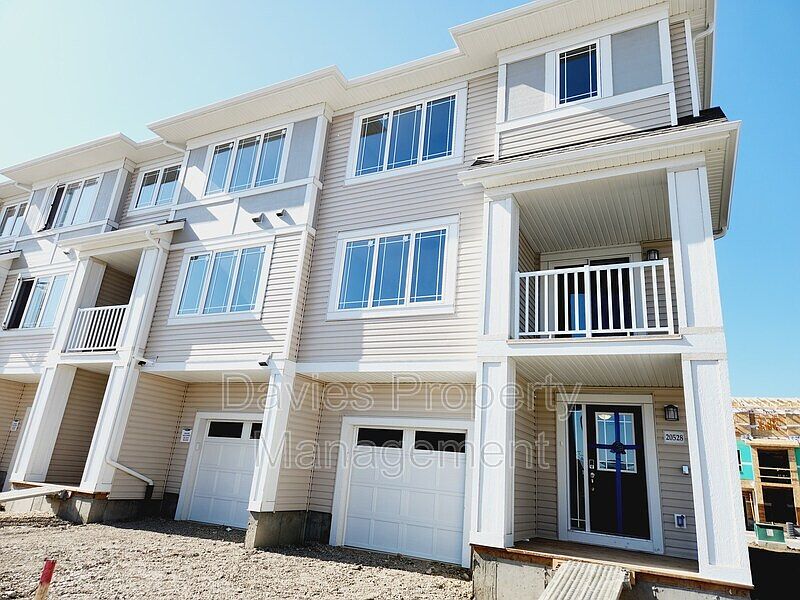 20528 21st Ave NW, Edmonton, AB T6M 0X6 | Zillow