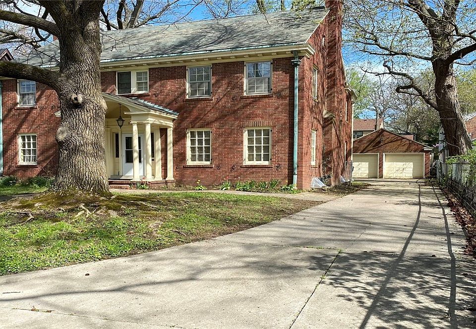 526 Bradley Ct, Decatur, IL 62522 | Zillow