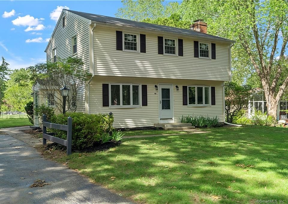 88 Derry Hill Rd, Uncasville, CT 06382 | Zillow