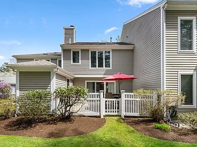 39 Bay Farm Rd Duxbury MA | Zillow